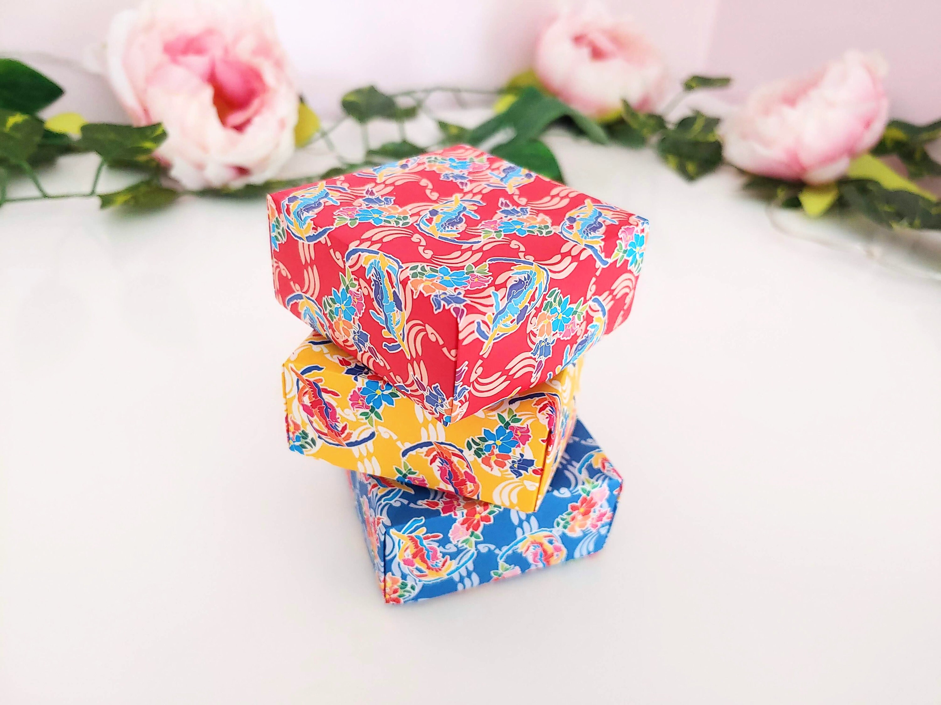 3 Pack Small Paper Boxes W/ Lids Red, Blue, Yellow Phoenix Pattern ...