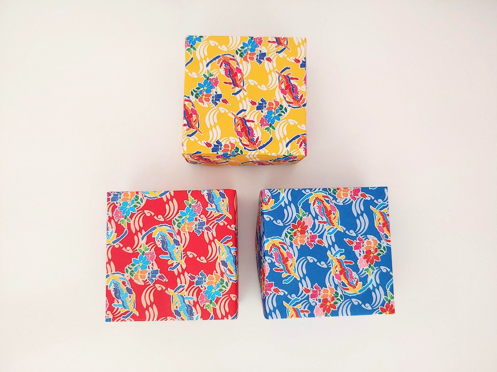 3 Pack Small Paper Boxes W/ Lids Red, Blue, Yellow Phoenix Pattern ...