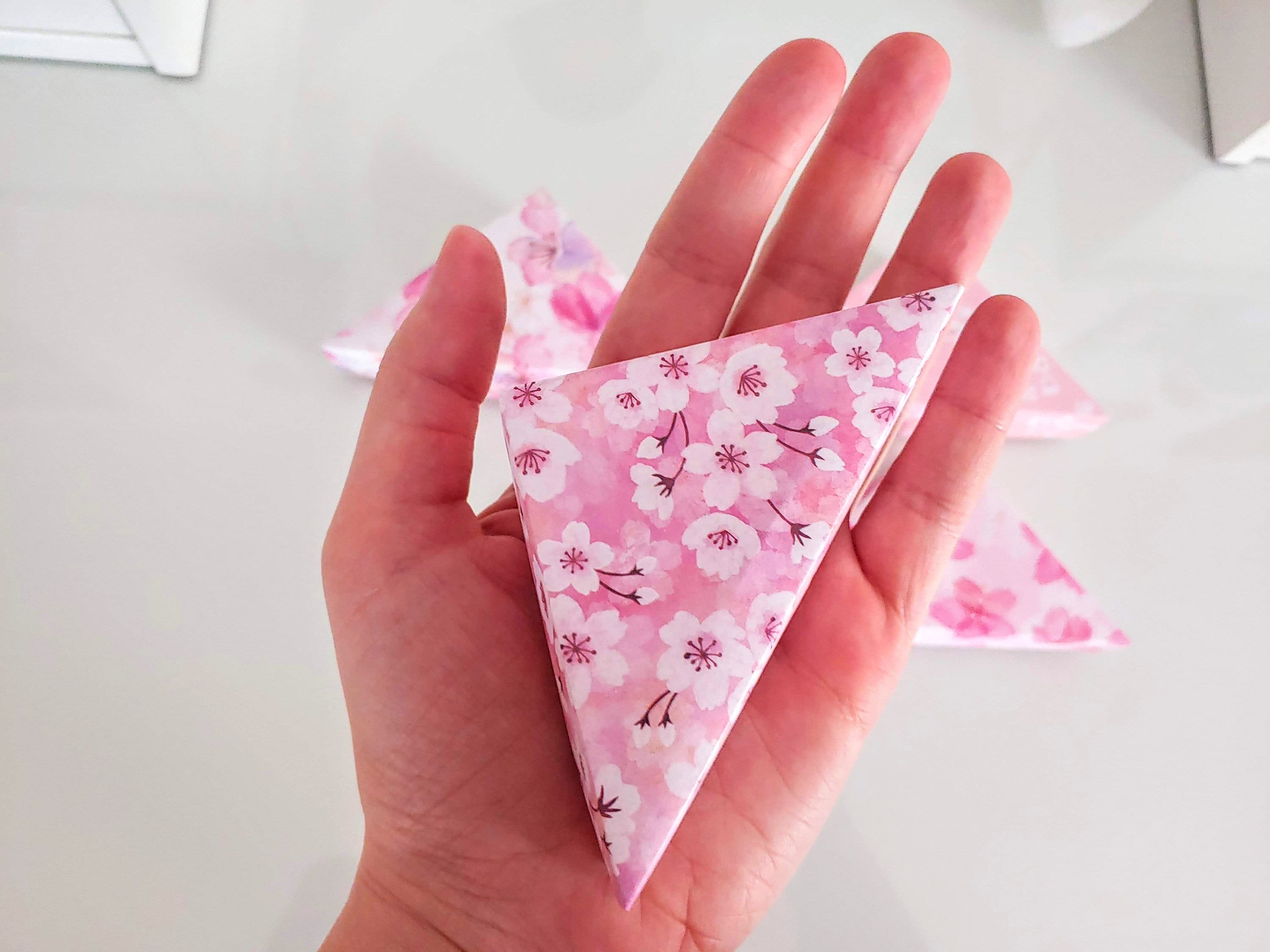 4-pack Small Triangle Paper Boxes W/ Lids Sakura cherry - Etsy
