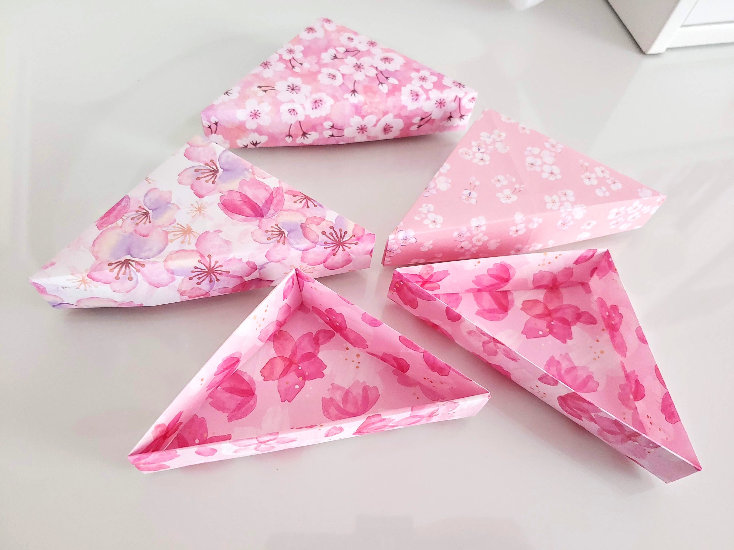 4-pack Small Triangle Paper Boxes W/ Lids Sakura cherry - Etsy