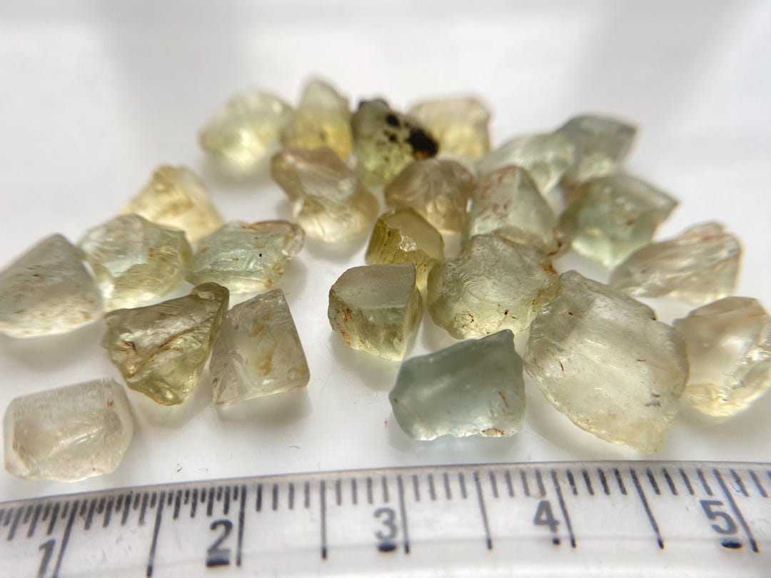 Facet Grade Natural Green Beryl Rough Gemstone - From Madagascar - Etsy