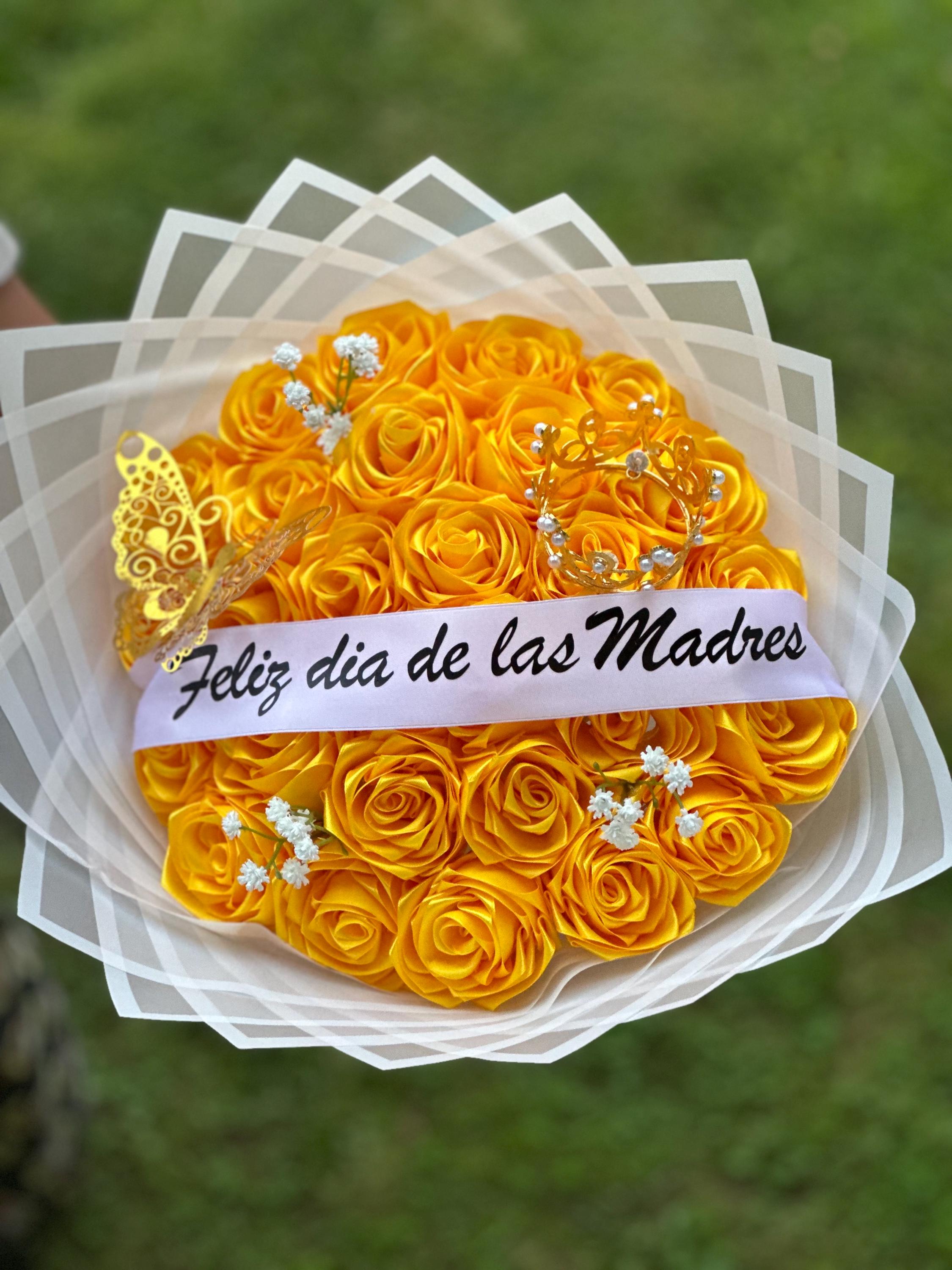 Eternal Roses Bouquet Ramo De Flores Eternas 50ct 50 Rosas Día De La ...