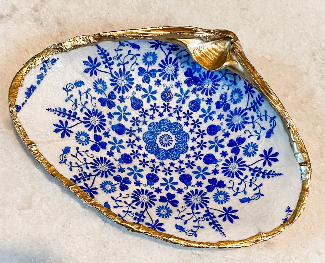 Decorative Seashell With Gold Leaf Accent. - Etsy