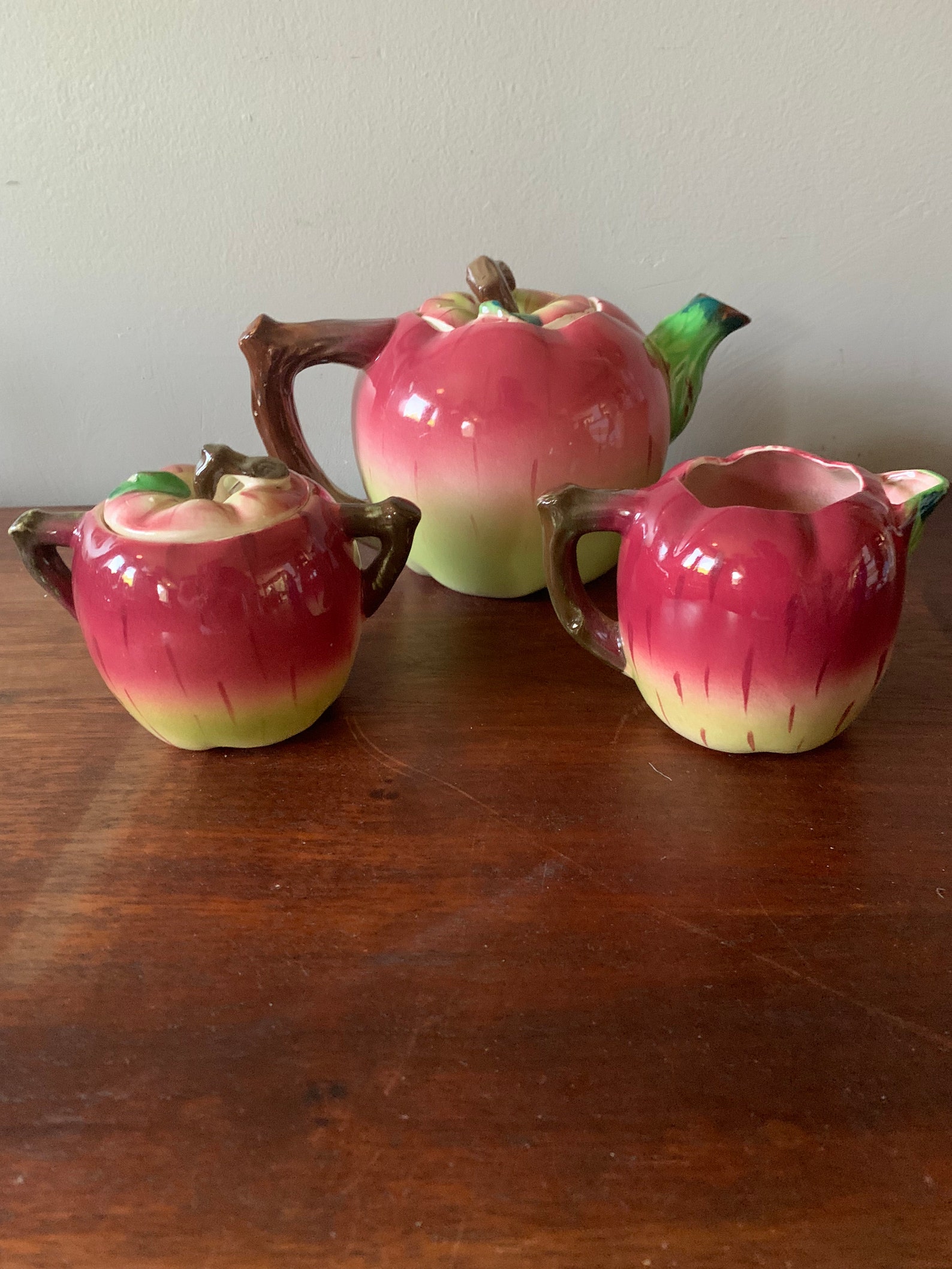 Vintage PY Anthropomorphic Apple Tea Pot, Sugar and Creamer - Etsy