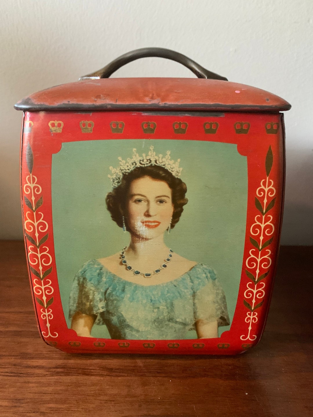 Queen Elizabeth Coronation Toffee/biscuit Tin Edward Sharp & Sons - Etsy