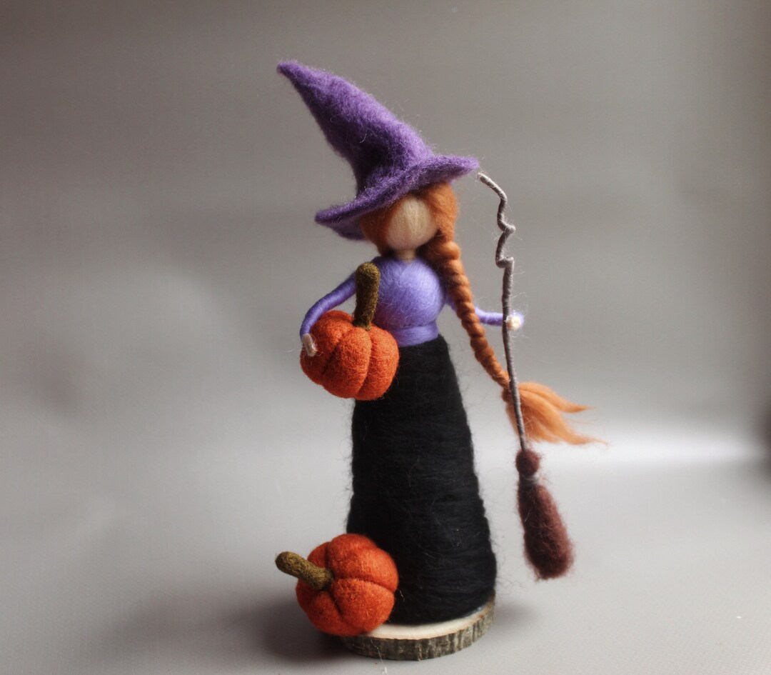 Needle Felted Witch With Pumpkin, Halloween Decor - Etsy