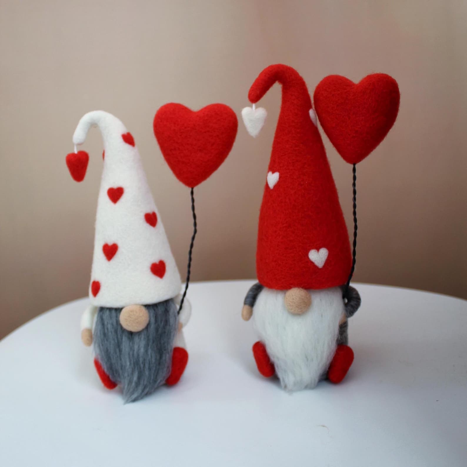 Handmade Felted Wool Gnome – Valentine's Day Gift - Etsy