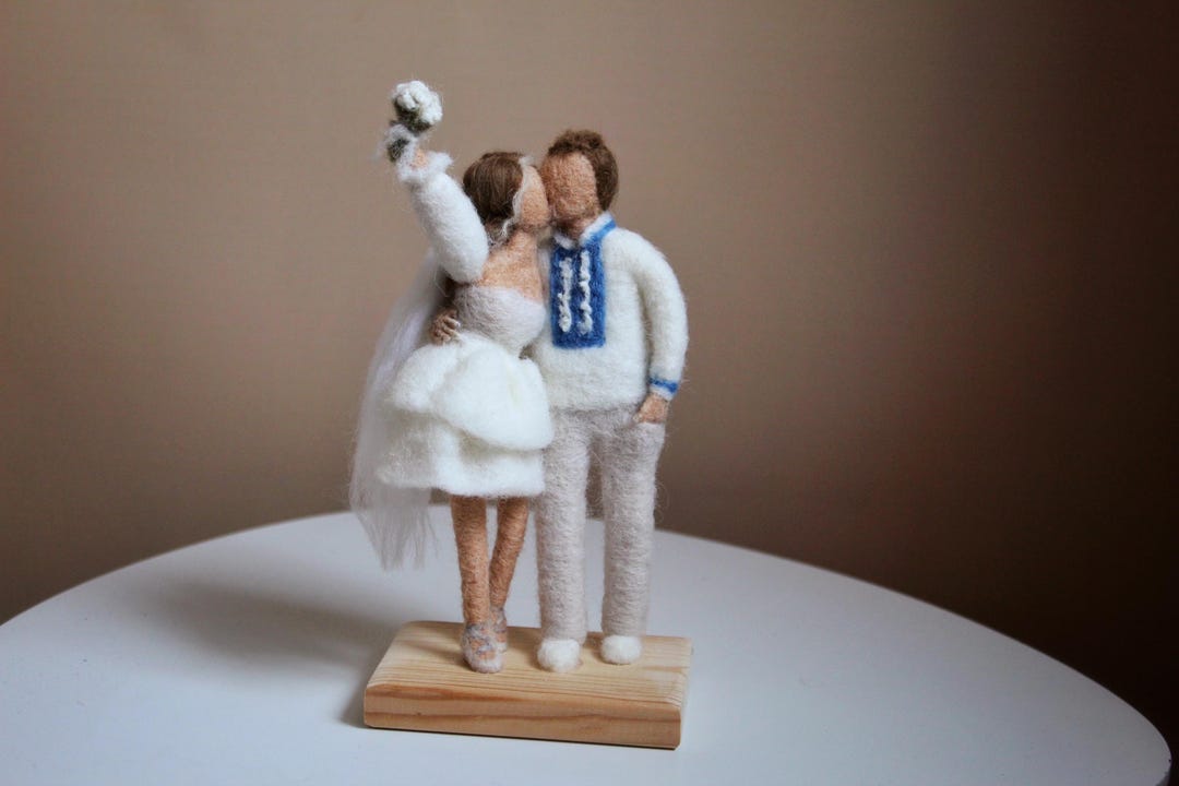 Personalized Wedding Portrait Statue Wool Anniversary Gift Wool Felted ...