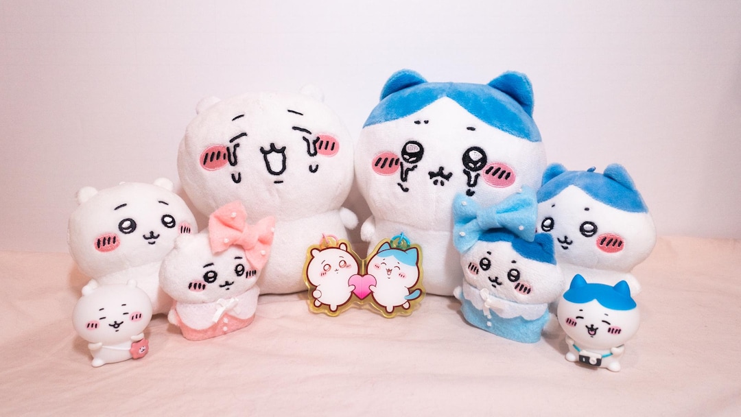 Chiikawa Heart Hachiware Magnetic Keychain - Etsy