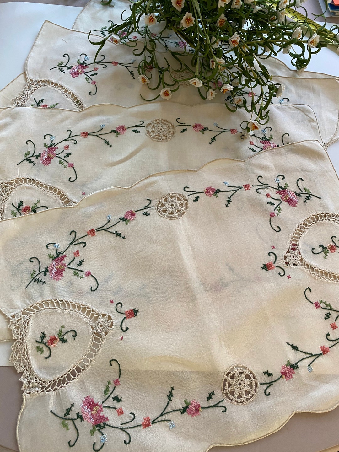 Vintage Shabby Chic Cross Stitch Placemats, Pretty Embroidered ...