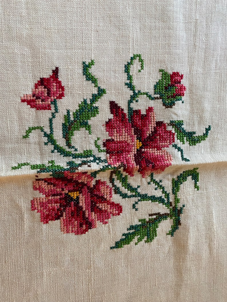 Vintage Embroidered Cross Stitch Square Tablecloth With Napkins, Cross ...