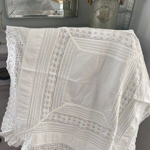Gorgeous Vintage Swiss Eyelet Lace Tablecloth,square White Antique ...