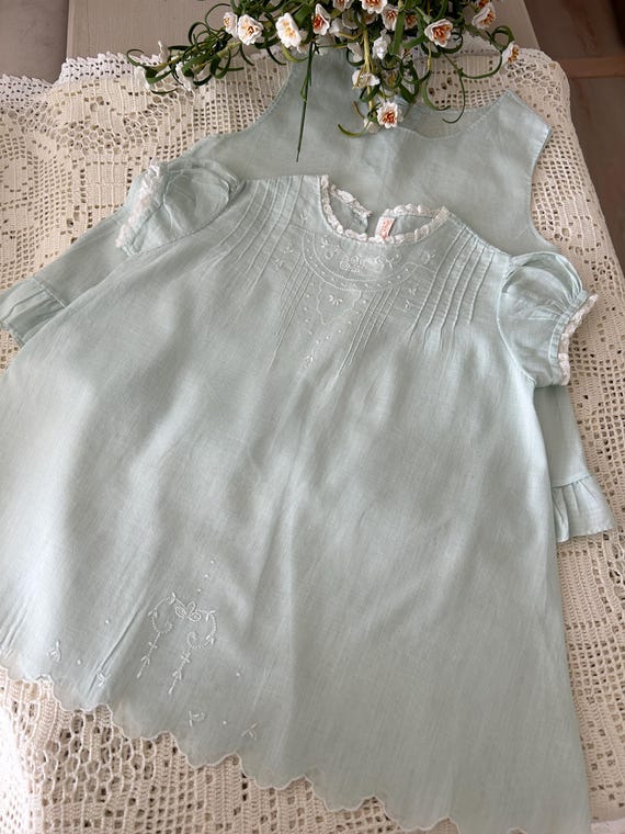 Vintage baby clothes,1940s light mint green and white… - Gem
