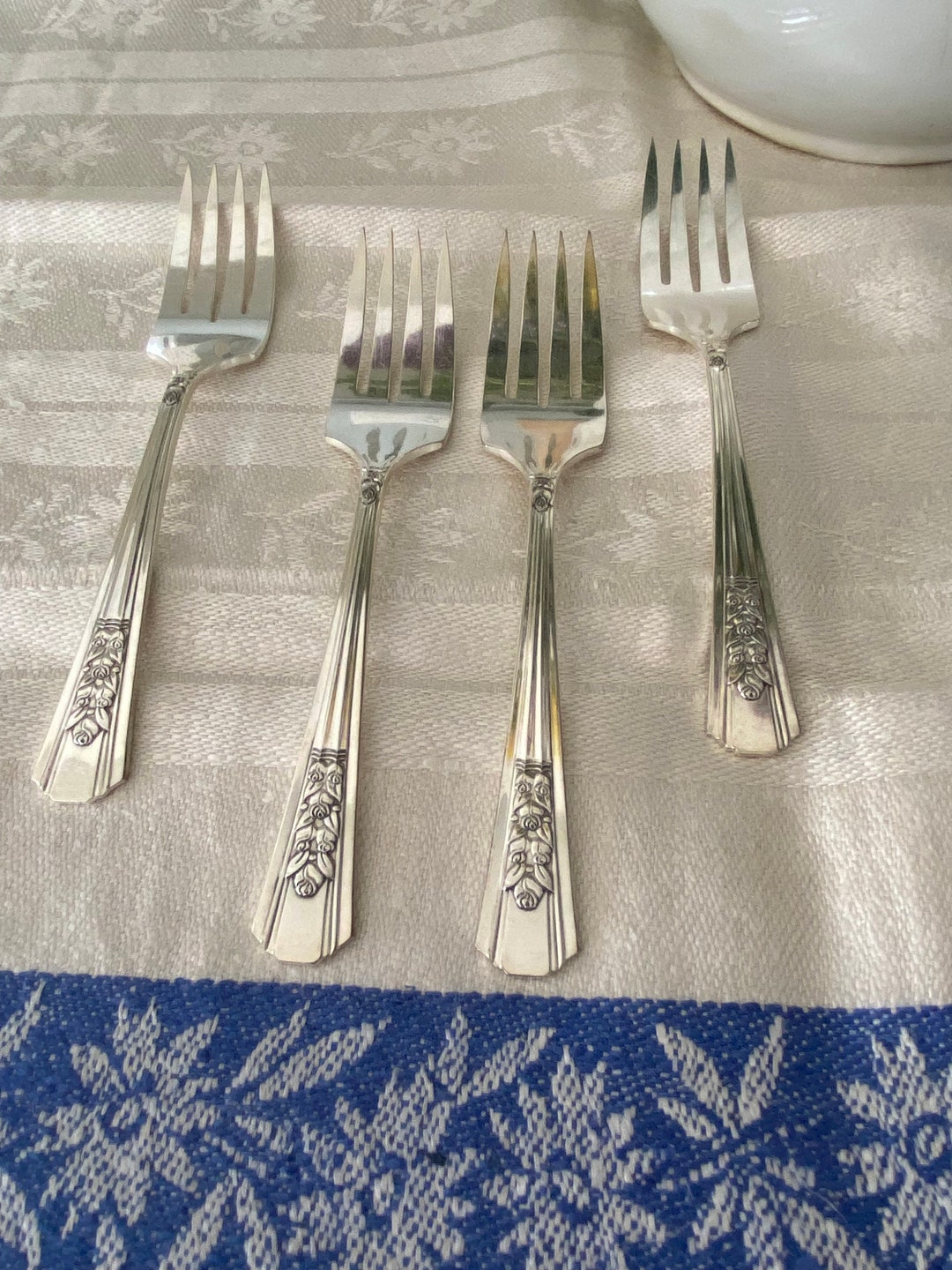 4 Vintage Silverware Forks, Flatware Wedding,garden Party Silver ...