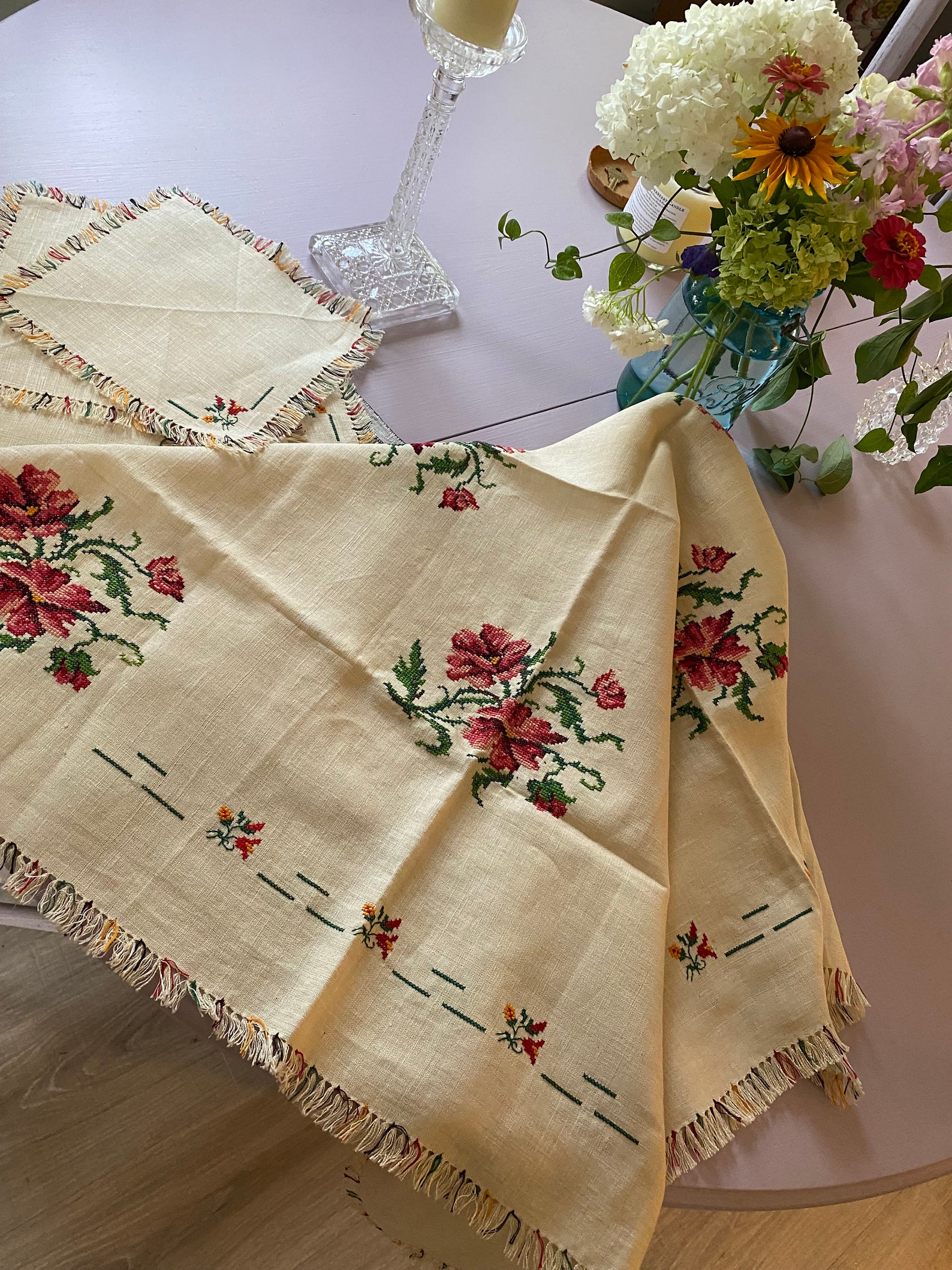 Vintage Embroidered Cross Stitch Square Tablecloth With Napkins, Cross ...