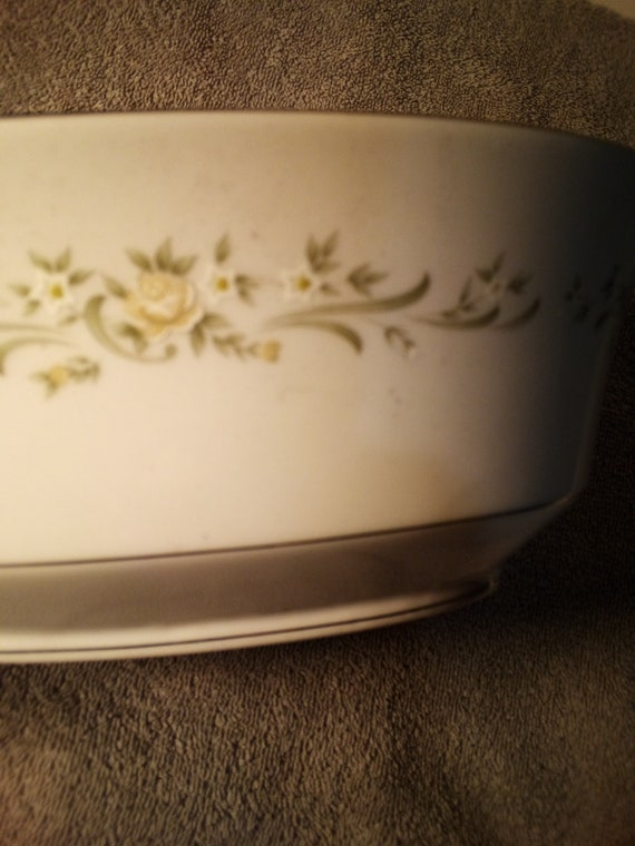 Home & Living Dining & Serving Bowls -Made in Japan SANGO DEBUTANTE ...