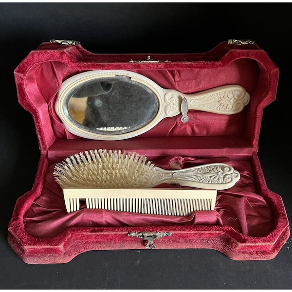 Victorian Vanity - Etsy