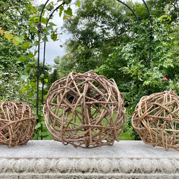 Grapevine Ball - Etsy