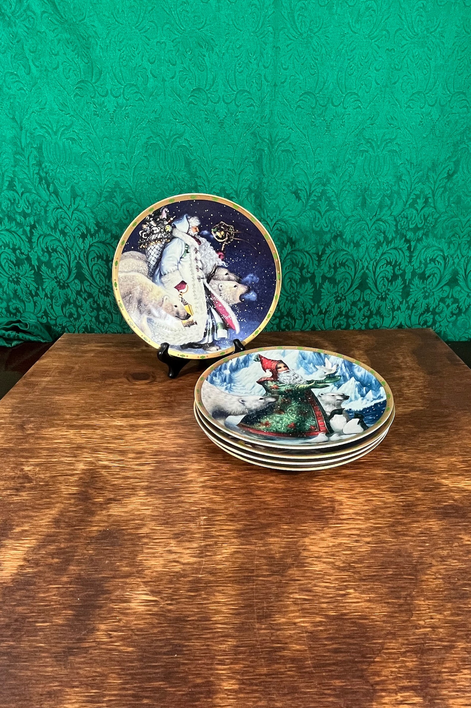 Limited Edition Collector Plates by Lenox the Magic of Christmas Plate ...