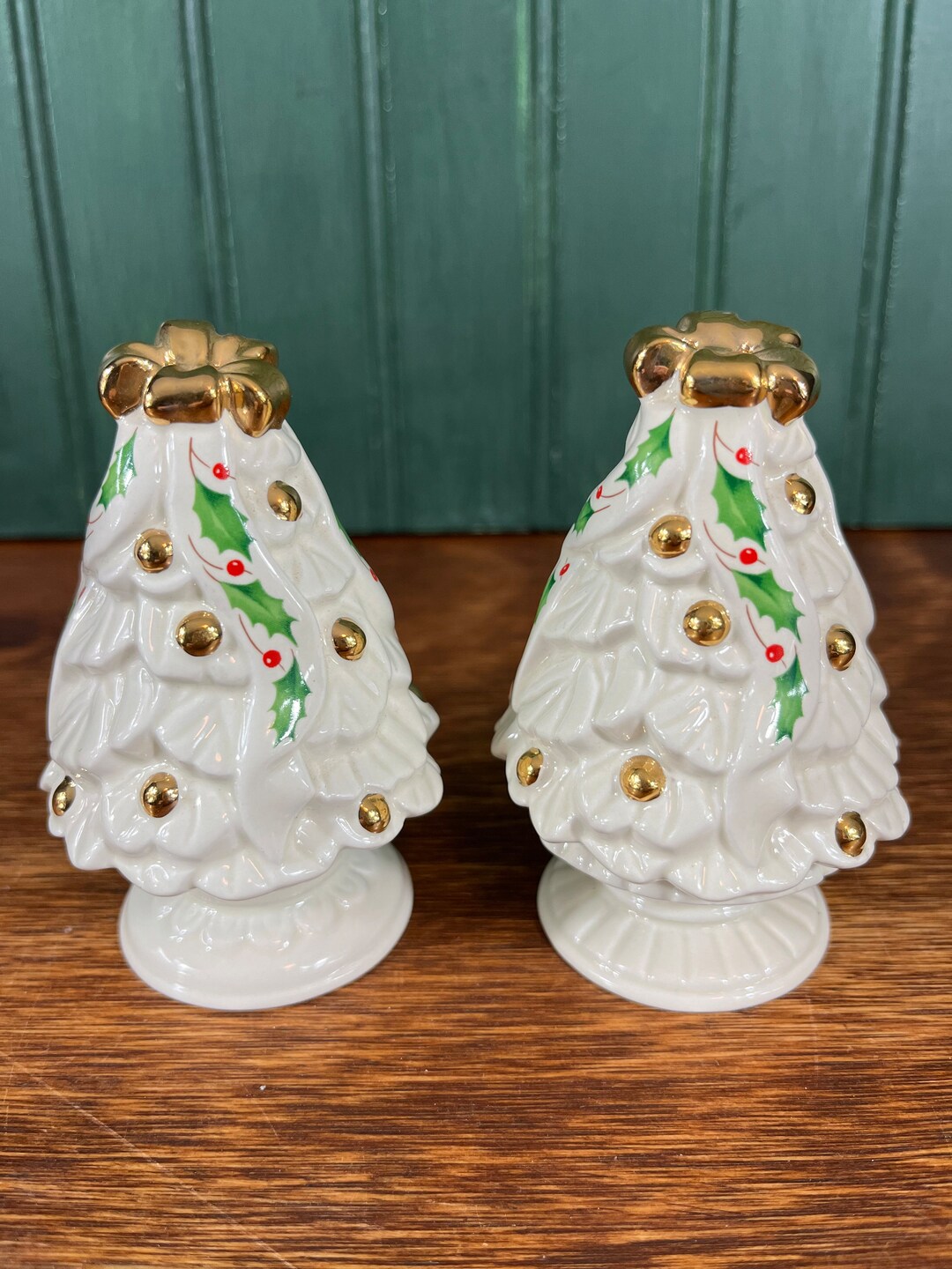 Vintage Lenox Christmas Tree Salt and Pepper Shakers With Gold Ornament ...