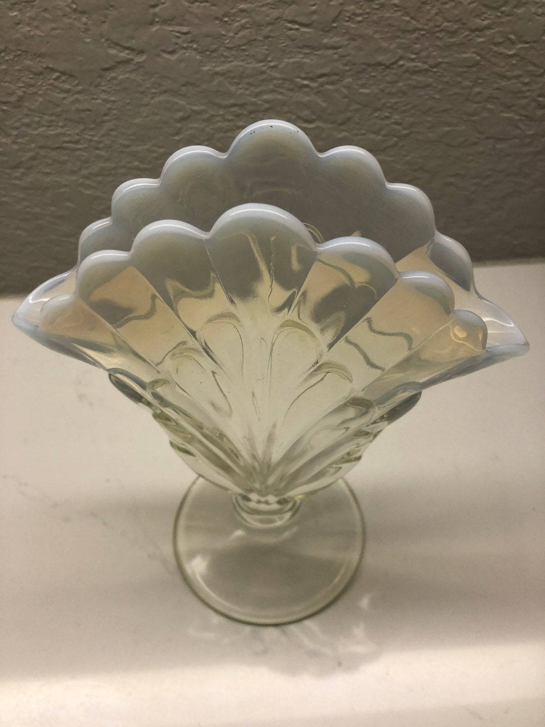 Fenton Levay Glass Opalescent Limited Fan - Etsy
