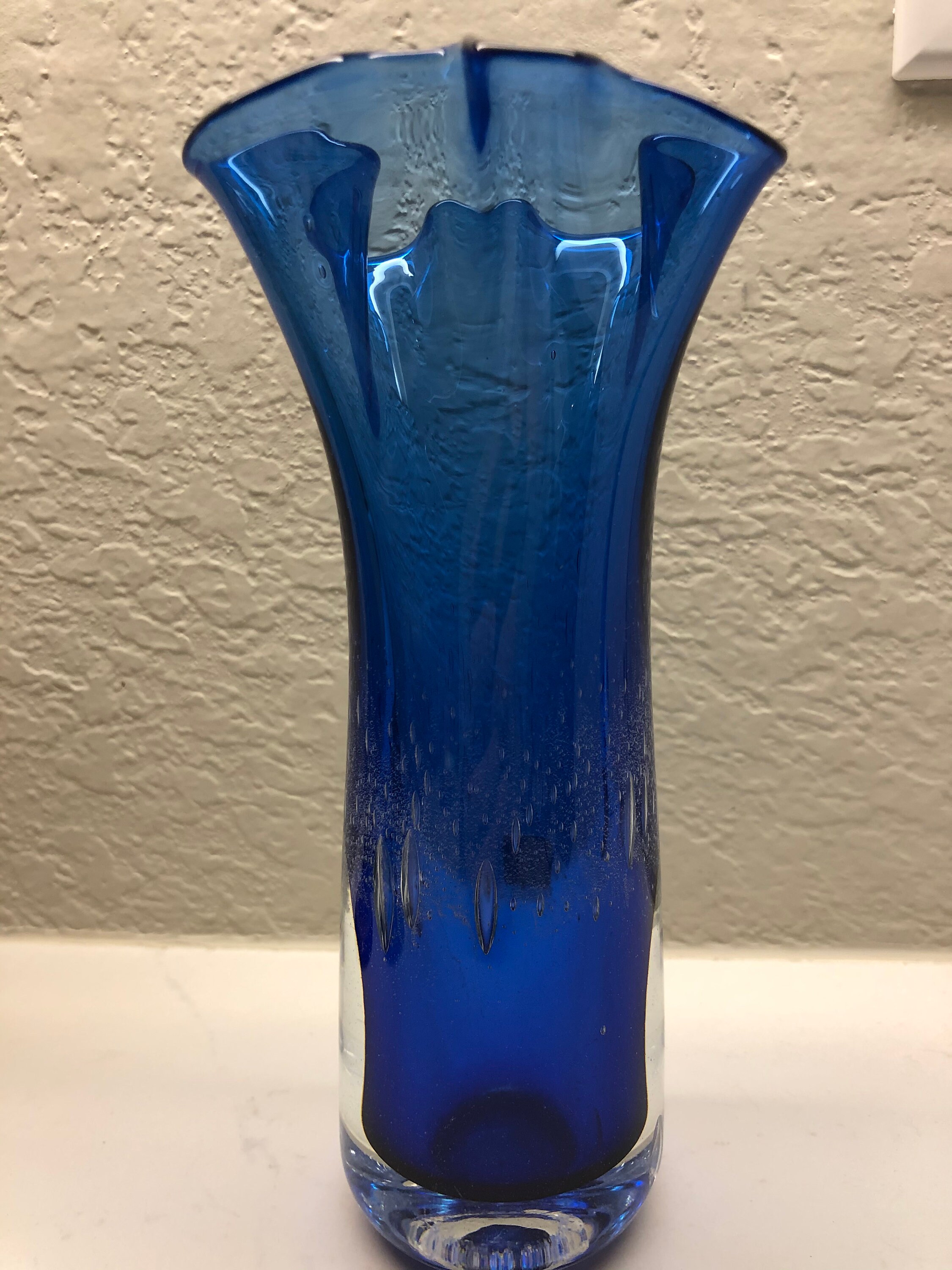 David Traub Art Glass Cobalt Blue Vase Signed Vintage 83 Rare Art Work ...