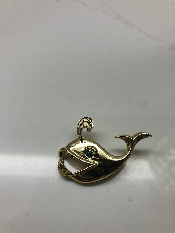 Small Vintage Whale Pin Brooch Costume Jewelry Green … - Gem