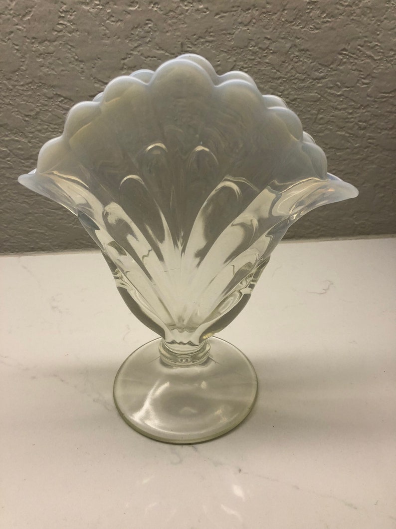 Fenton Levay Glass Opalescent Limited Fan - Etsy