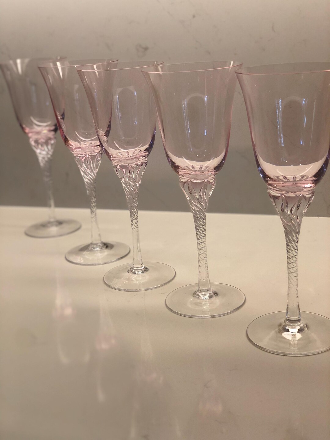 Vintage Sasaki Pink Hawthorne Set of 10 Water Goblets Glass Pink Bowl ...
