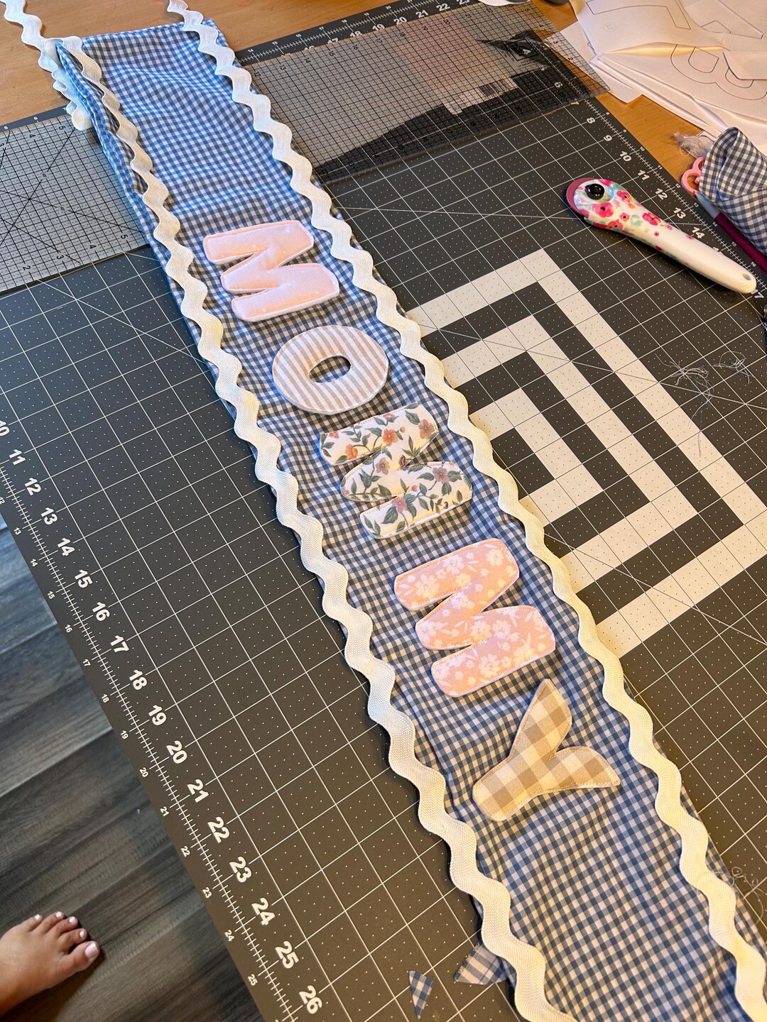 Custom Quilted Letter Sash: Handmade Baby Shower Birthday Keepsake - Etsy