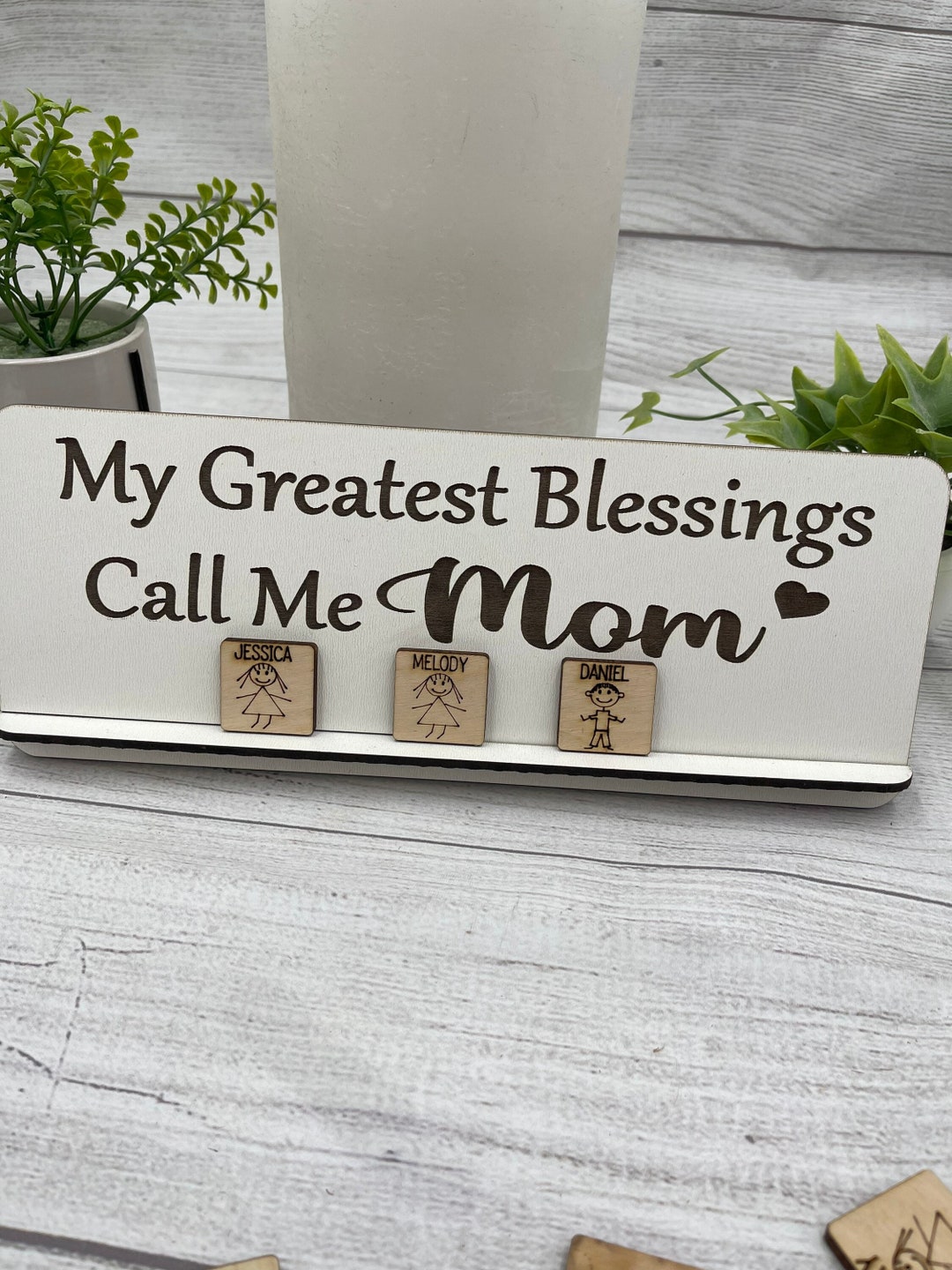 Personalized Mom Sign: Engraved Wood, Custom Kid Name Tiles - Etsy