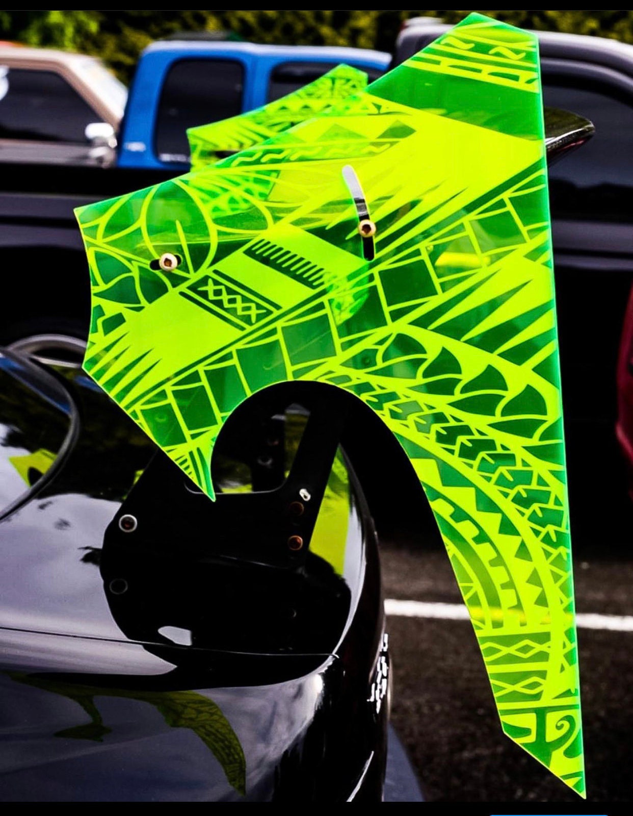 Custom Spoiler Installation