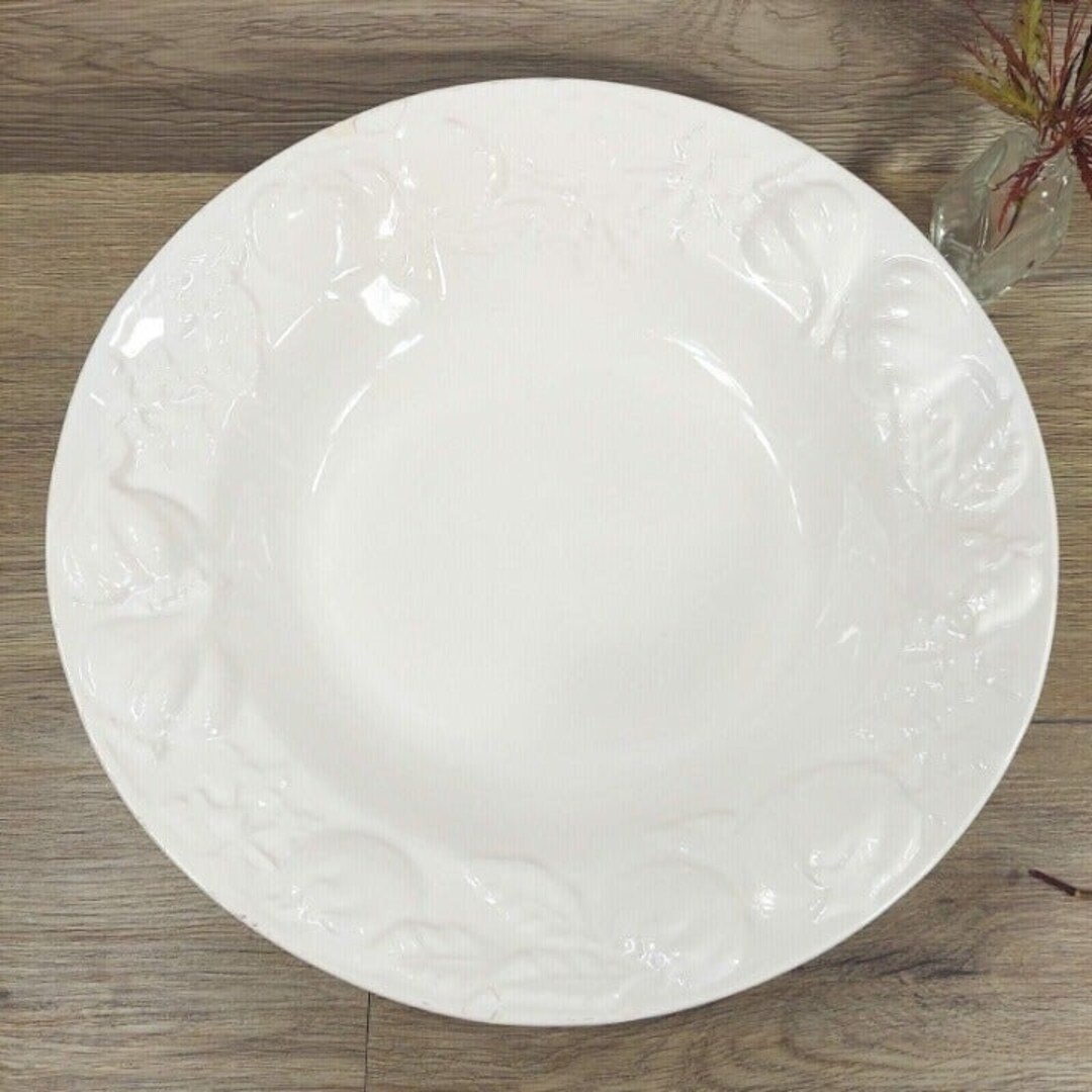 L Patrizi Ceramiche De Tavale Italy Bowl | White Embossed Vegetable ...
