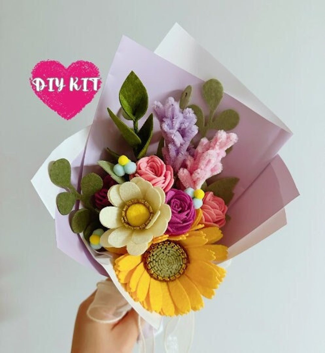 DIY Mini Felt & Pipe Cleaner Flower Bouquet Kit - Sunflower, Roses ...