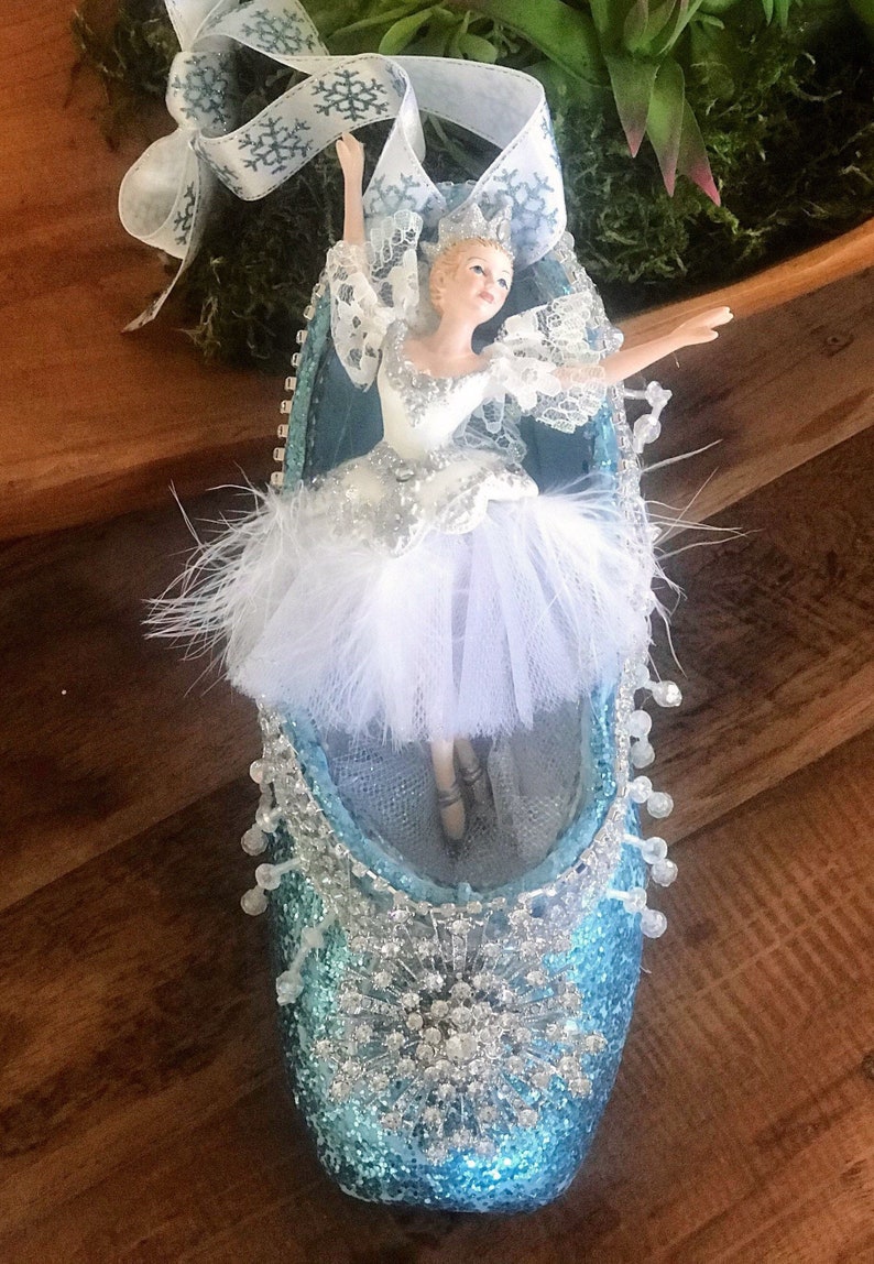 Nutcracker Snow Waltz (blue) Pointe Shoe: Custom Ballerina Ornament - Etsy