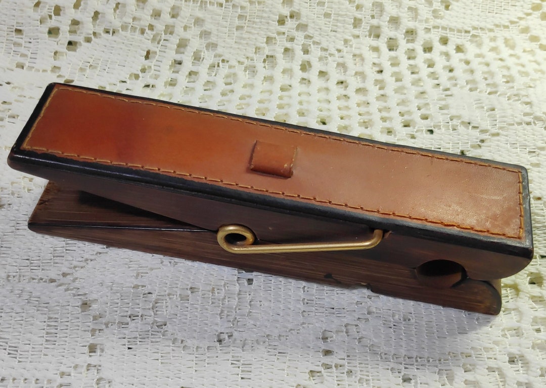 Vintage Leather Document Holder Giant Peg Decoration Office Desk Man ...