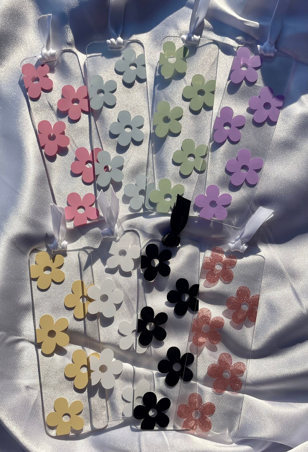 Daisy Patterned Bookmark Acrylic - Etsy Australia