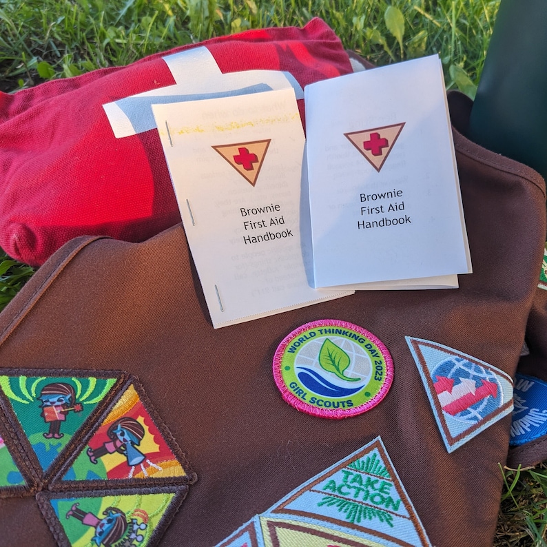 Brownie First Aid Handbook (DIGITAL DOWNLOAD) - Etsy