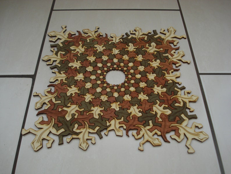 Escher Lizard Spiral PLANS Gecko Tessellation FILES - Etsy