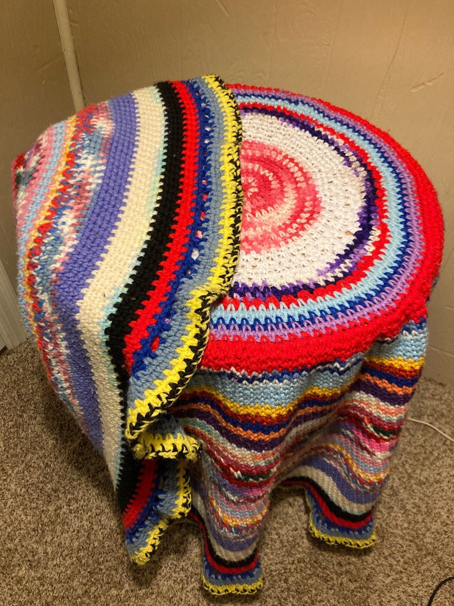 Vintage Crochet Spiral Table Cover ~ Handmade Crochet Tablecloth ...