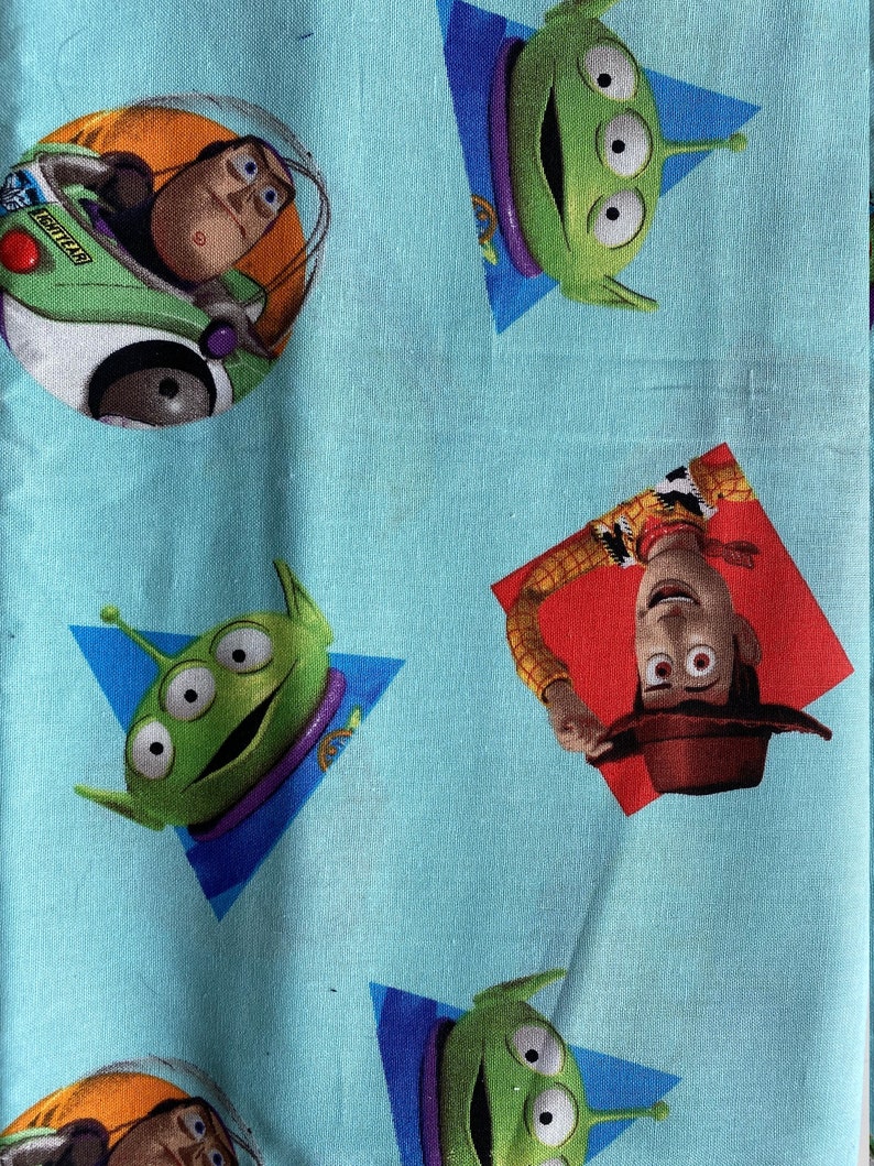Toy Story 3ply Adjustable Face Mask W/ Nose Wire, Washable: Baby ...