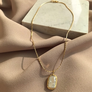 NEW ! Gold Chain Necklace, Square Baroque Pearl Necklace, Elegant ...