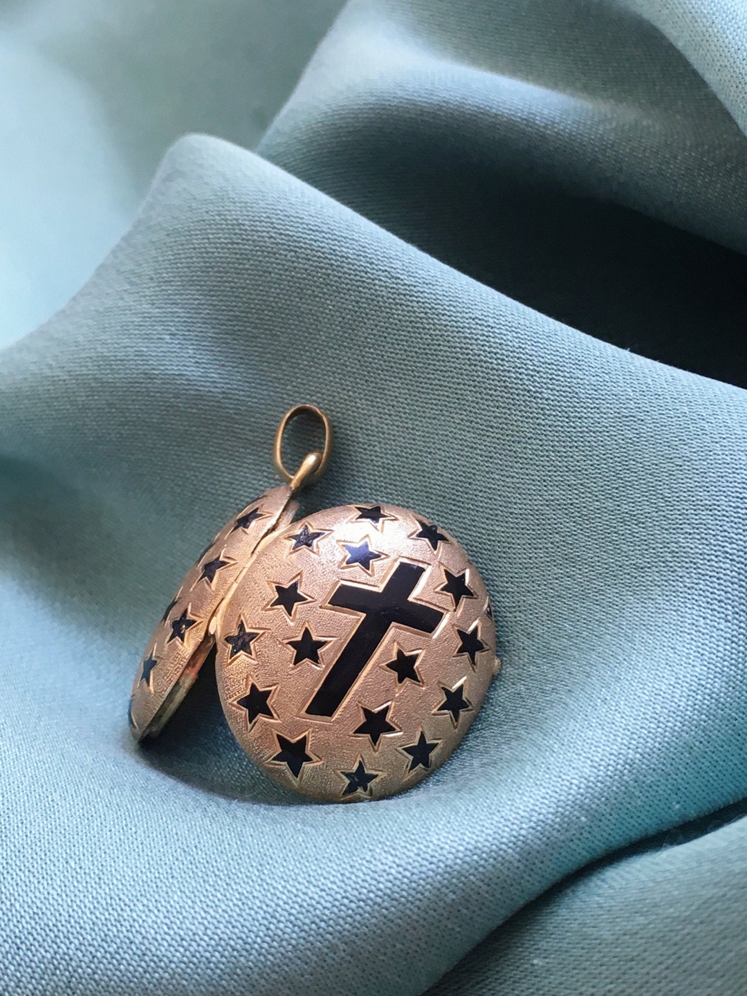 Victorian 18K Enamel Star Cross Photo Locket, Star Photo Locket Gift ...