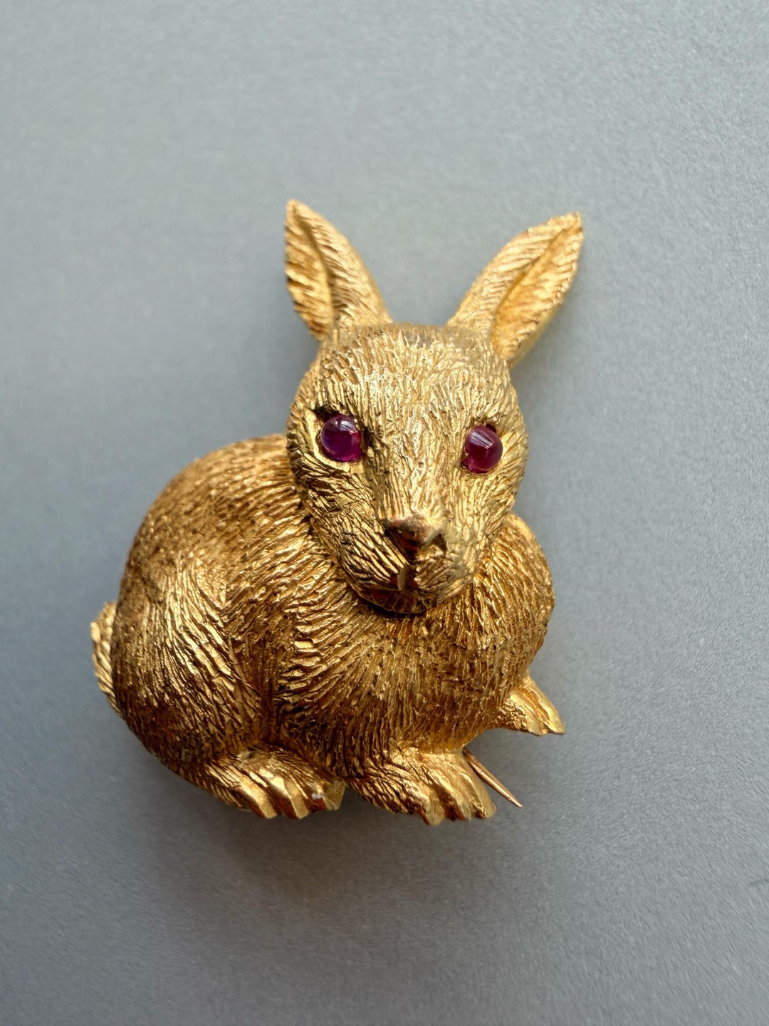 French Vintage 18k Yellow Gold Rabbit Brooch With Ruby Eyes - Etsy