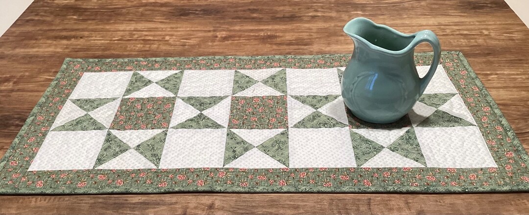 Spring Blossoms Ohio Star Table Runner - Etsy