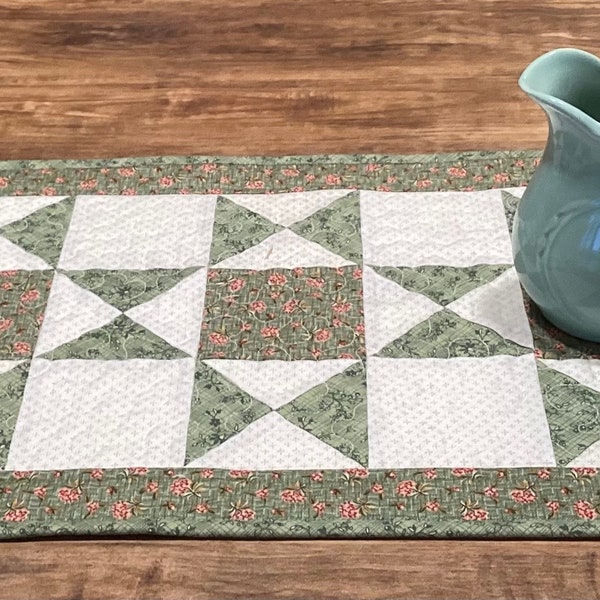 Quilted Table Runner - Etsy UK