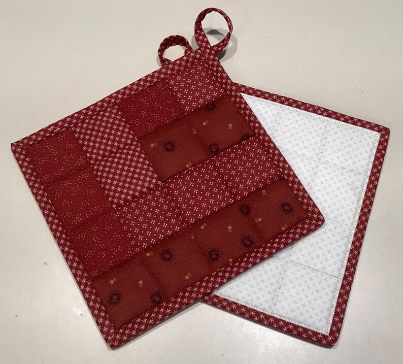 Berry Patchwork Hot Pads, Set of 2 - Etsy