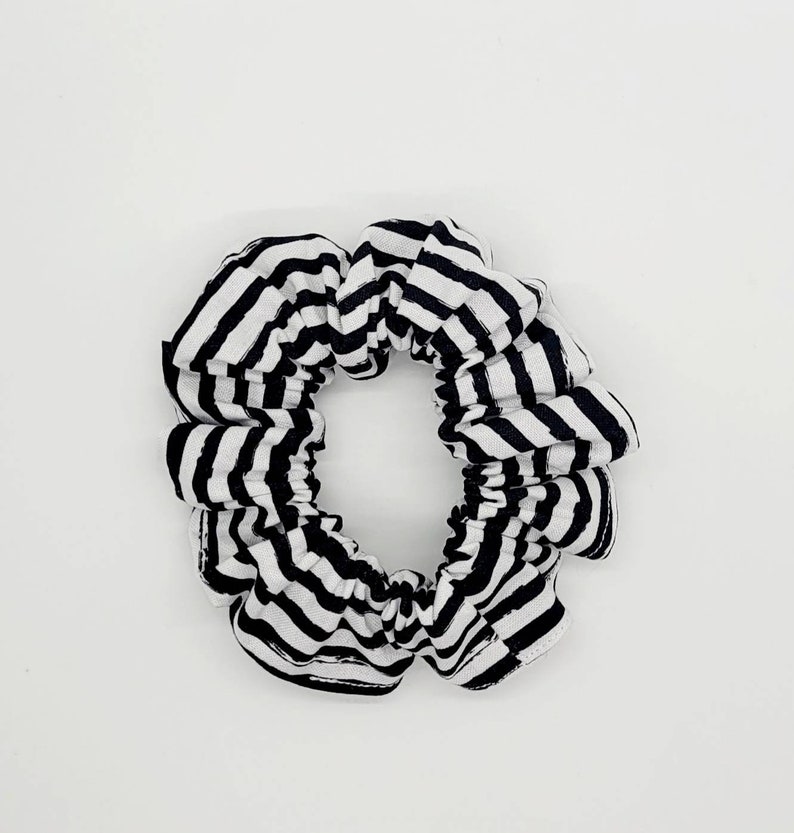 Halloween Scrunchies, Scrunchie Set, Spooky Scrunchie, Spider Scrunchie ...