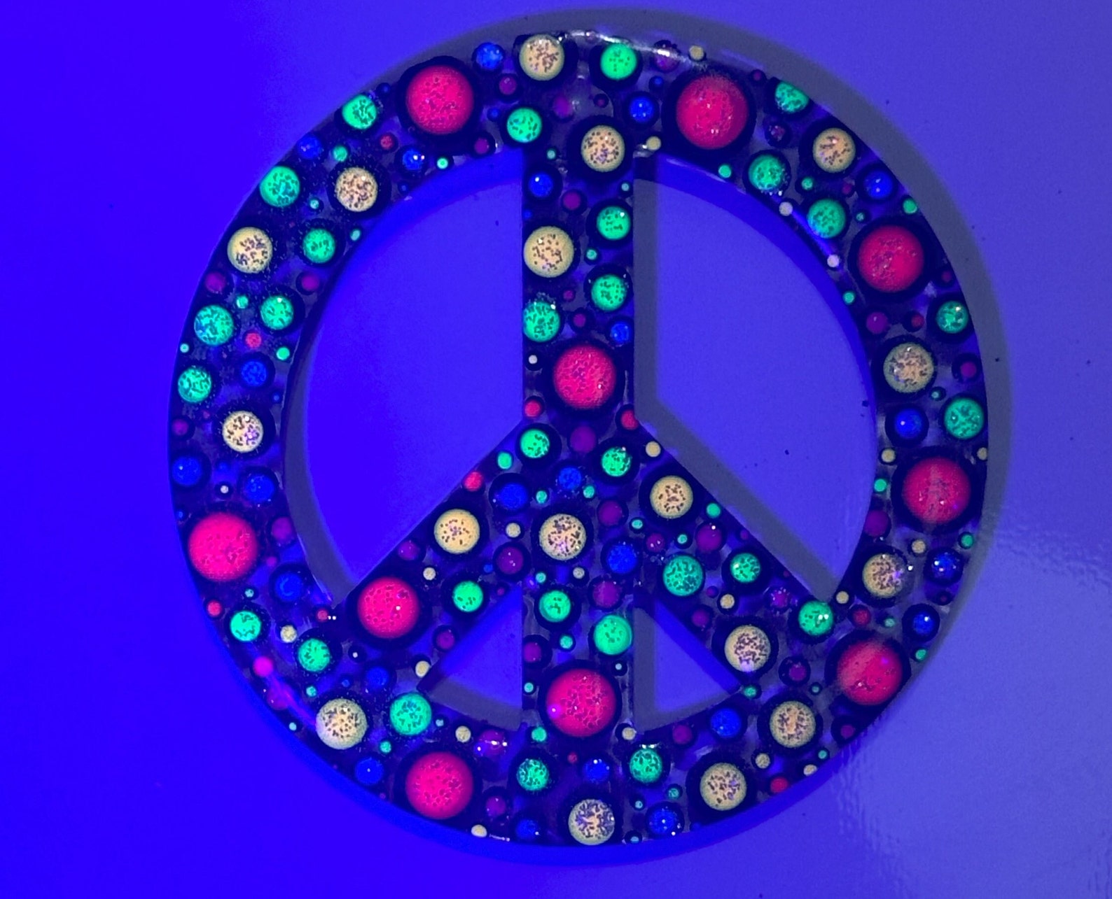 Black Light Glow Glitter Neon Dot Art Peace Sign Magnet - Etsy
