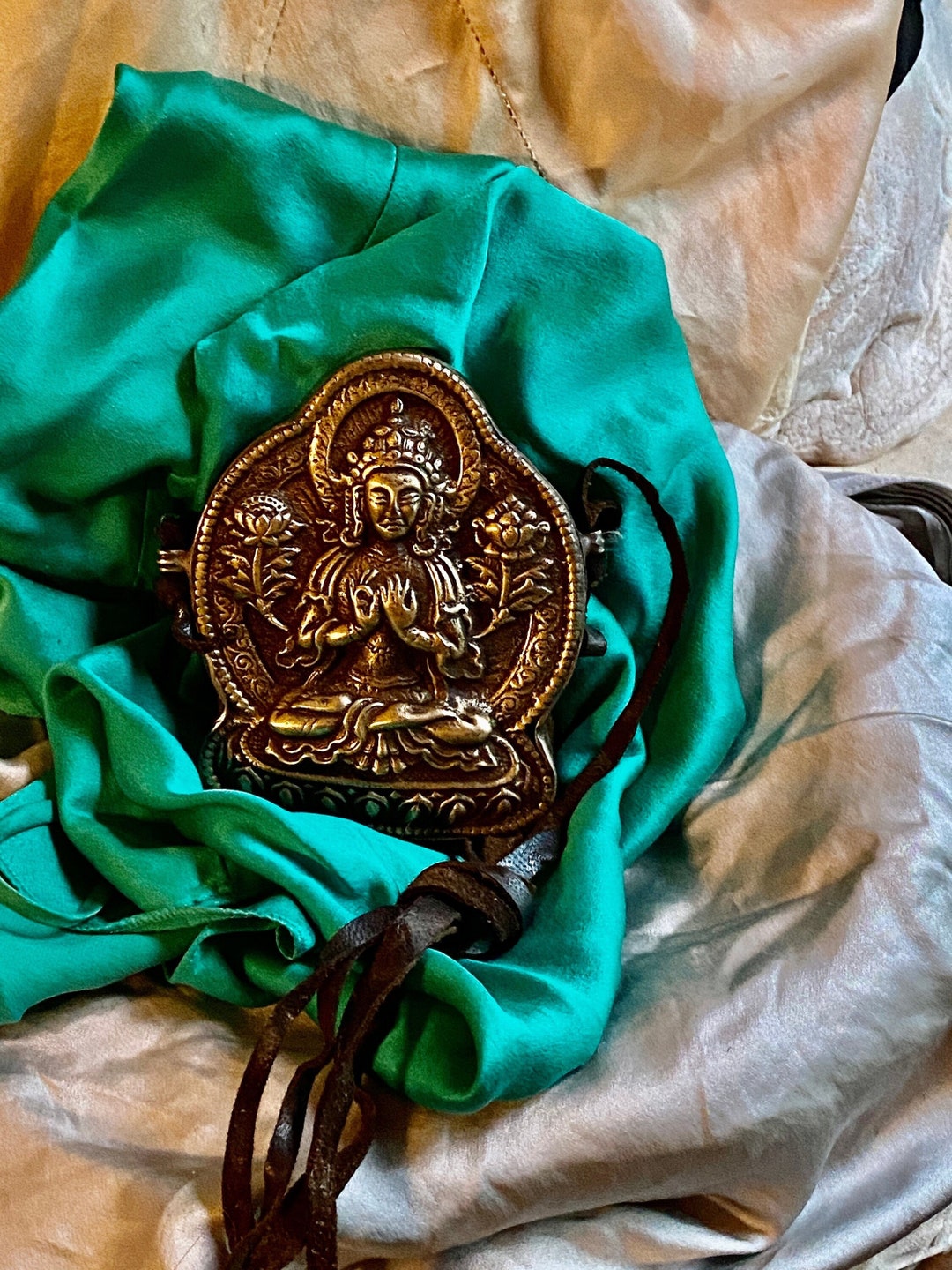 TIBETAN TARA GAU Box Tibetan Buddhist Gau Box Goddess Tara Travel ...